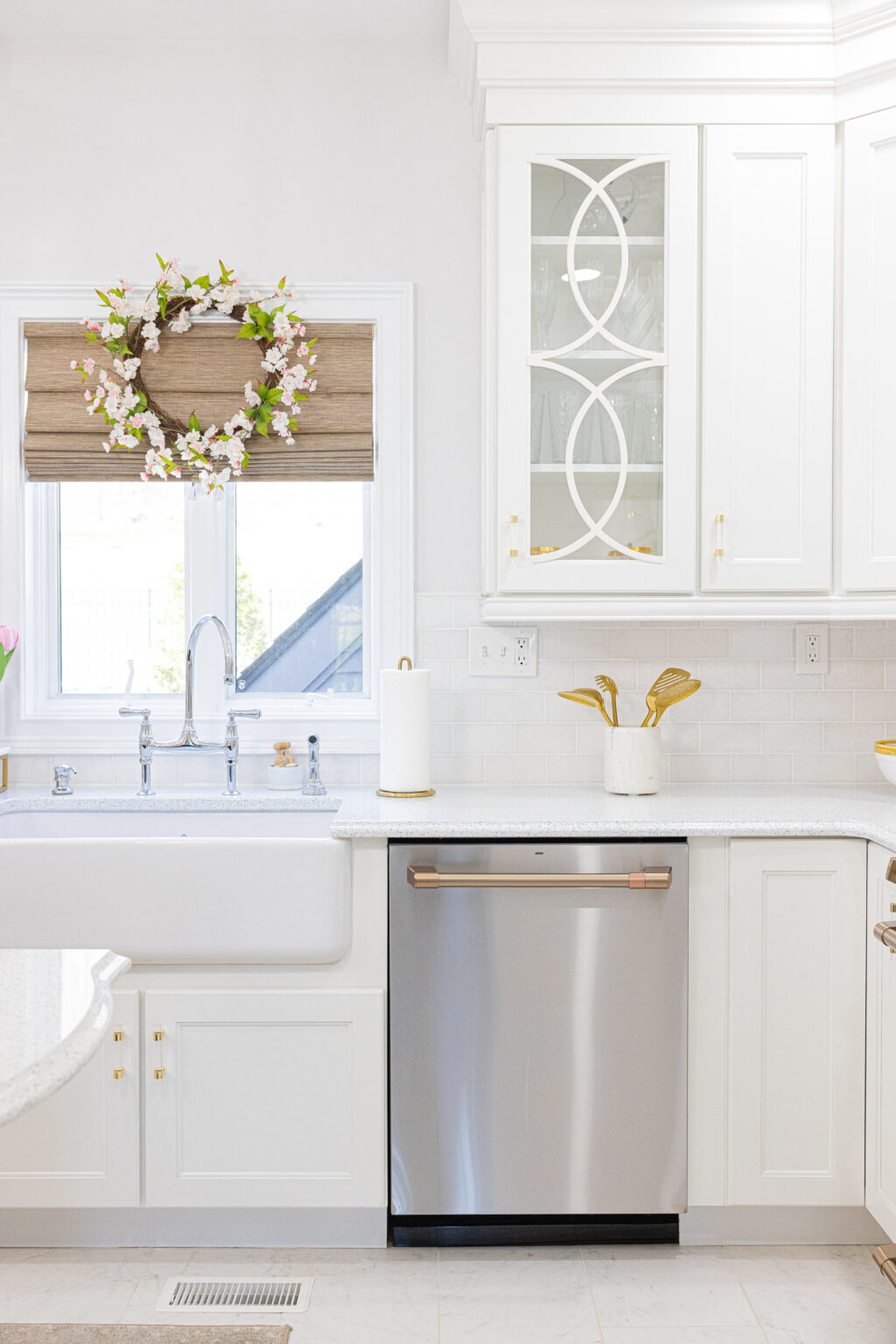 My Glam Farmhouse Kitchen · Glambytes